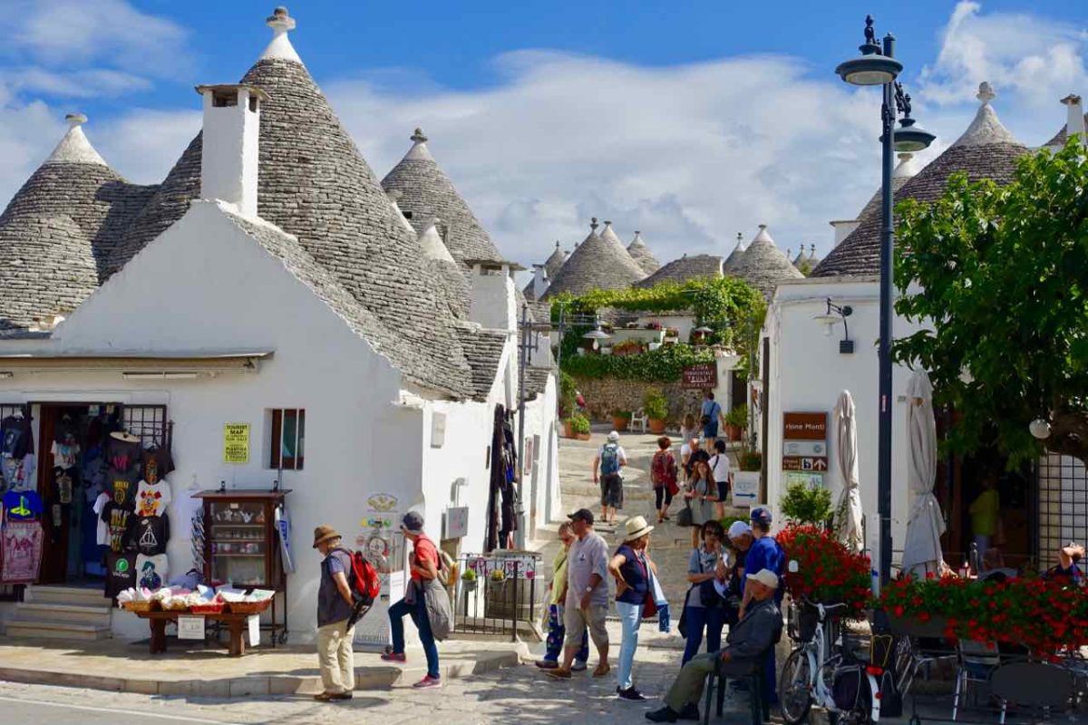 Die schönsten Trulli in Apulien PETERSTRAVEL